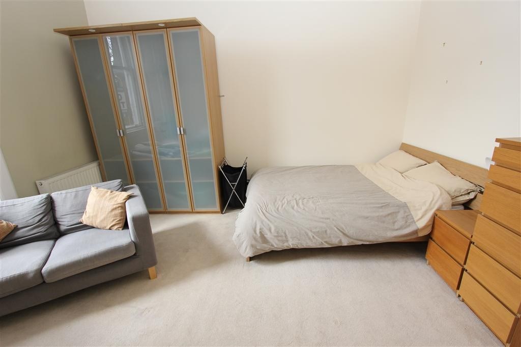 Property to rent in Pollokshields, G41, Albert Drive properties from ...