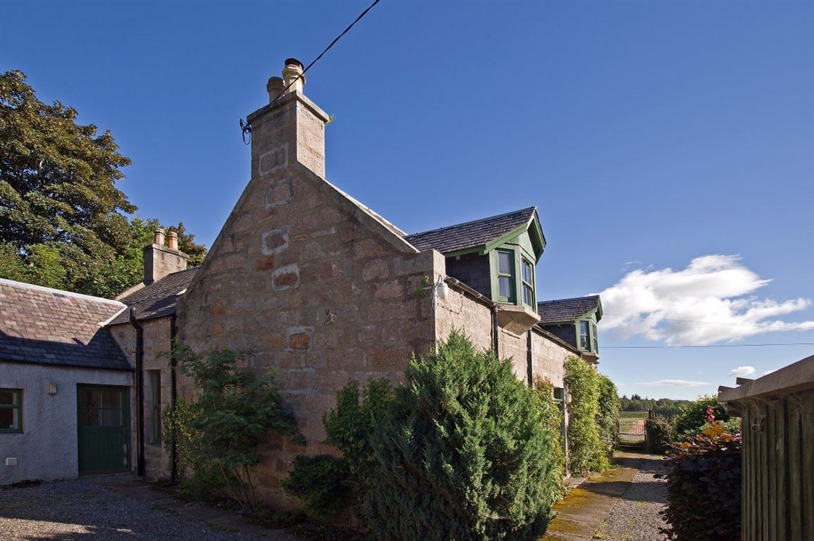 Property to rent in Ballater, AB34, Dinnet properties from Citylets ...